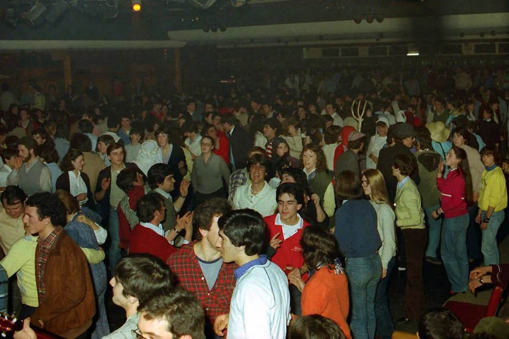 La Mejor Musica Disco De Los 80